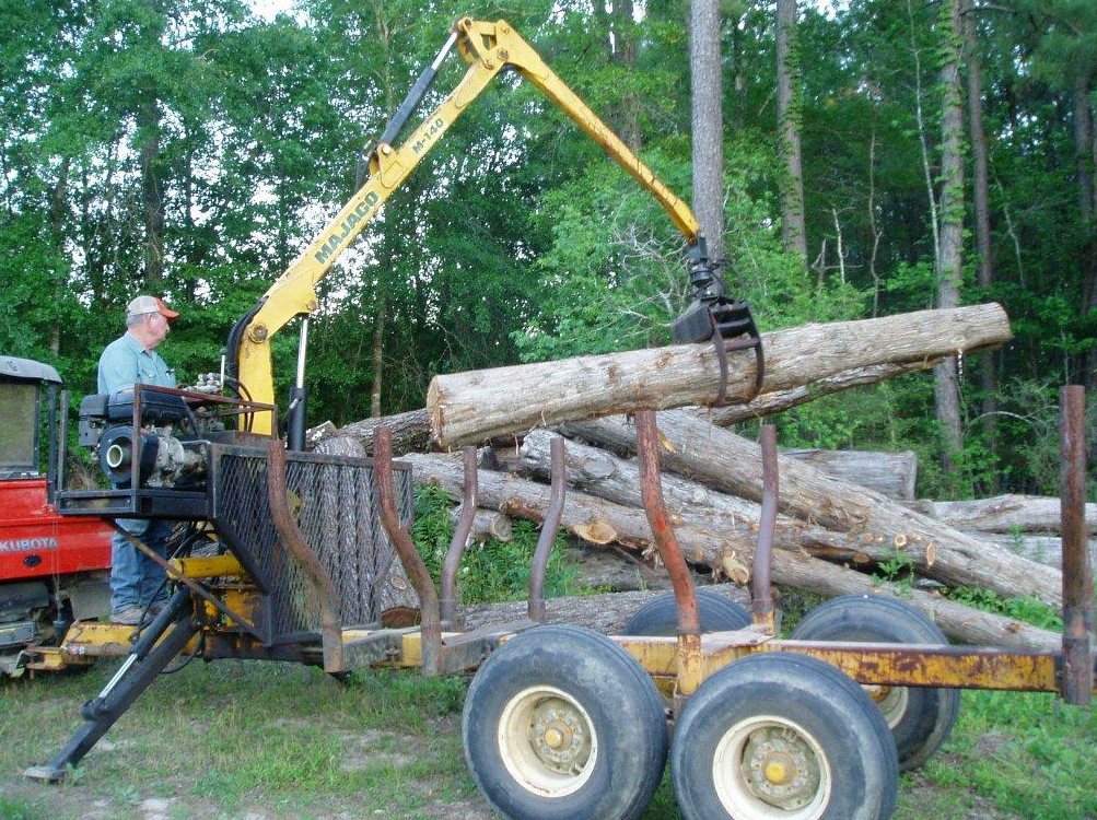 Log/Hay Loader for Sale | Texas Dozer